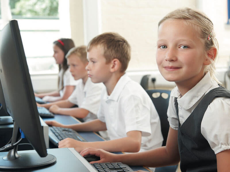 YOUNG PUPILS Eye care for children - Thame Out